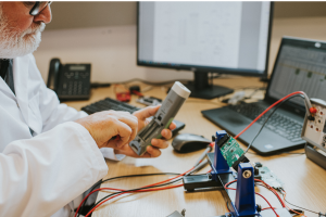 What Is A Medical Engineer? Exploring Their Essential Role.